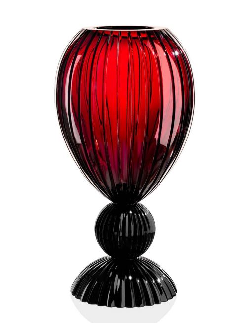 red vase – Studio D Decor Qa